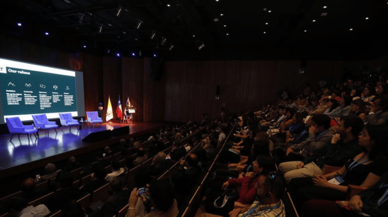 Se acerca el Summit Internacional de Educación UC 2025: Todo lo que necesitas saber - Summit ...